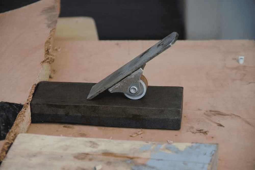 Safe Magnetic Honing Guide: Affordable 7-Step Tool – Your Projects@OBN