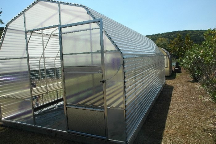 DIY Barn Greenhouse | How to build a Barn Greenhouse