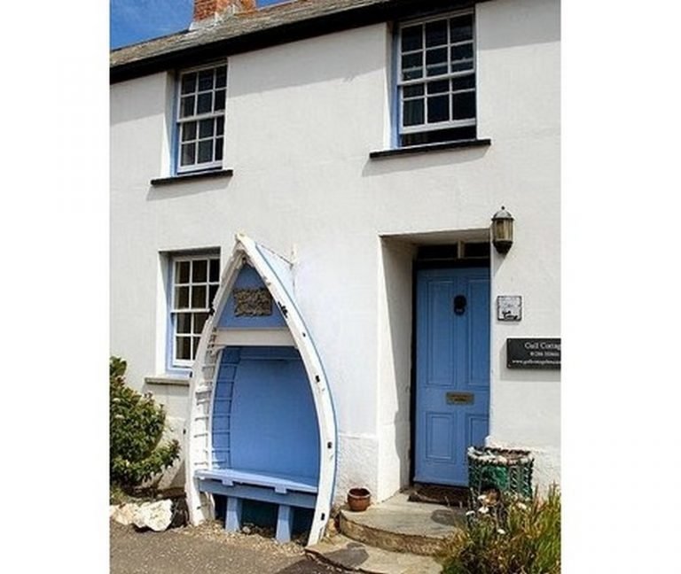 10 Amazing Ways to Repurpose Old Boats-Will You Try One of These?