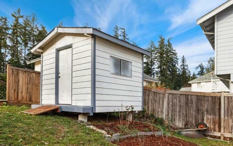 Garden Shed Material: Detailed Comparison